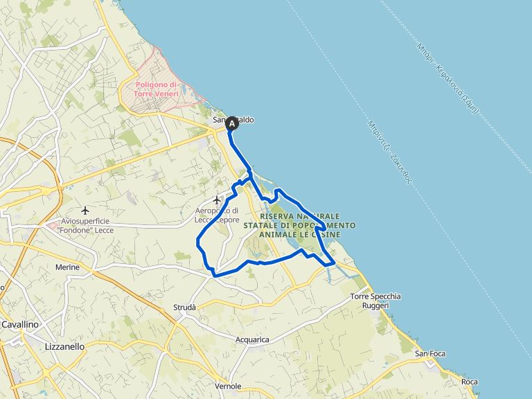 A reserva natural Le Cesine e a vila fortificada de Acaya - rota em ...